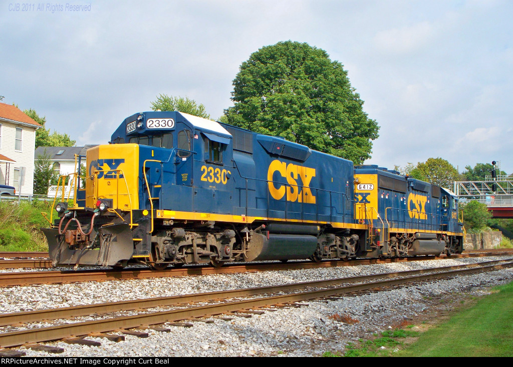 CSX 2330 and 6412